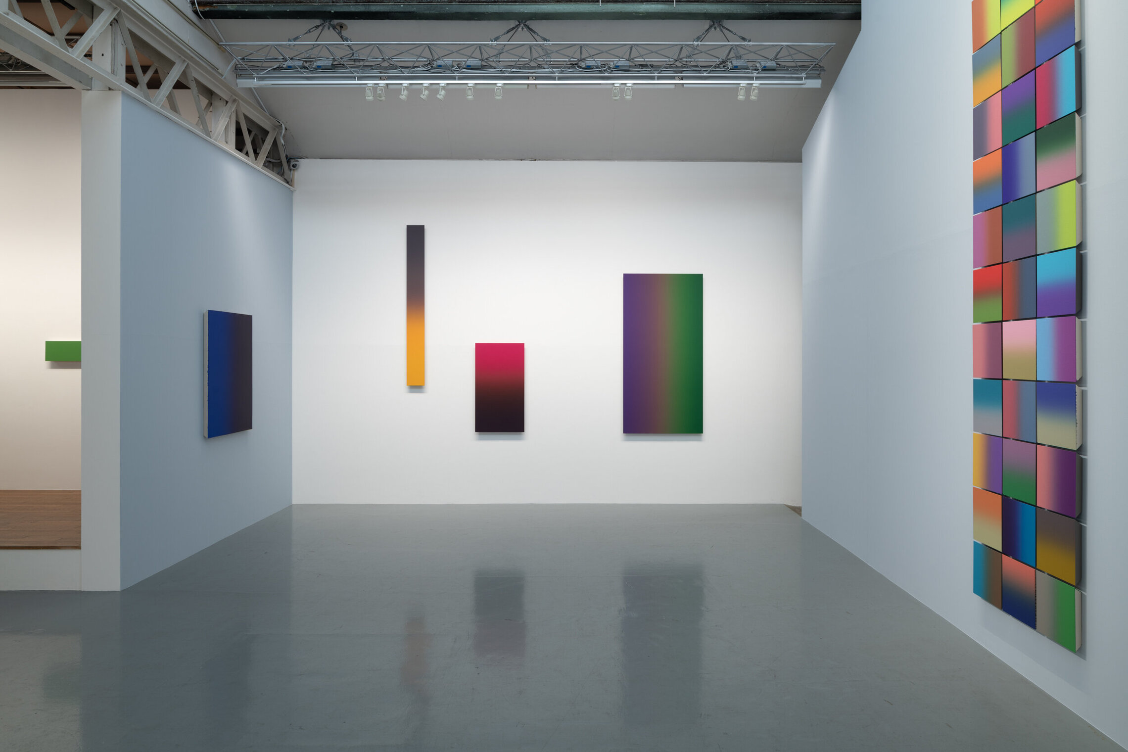 SCAI THE BATHHOUSE | Exhibitions | 現在の企画展 | 神谷徹 「息／瞼の裏／なぞる」